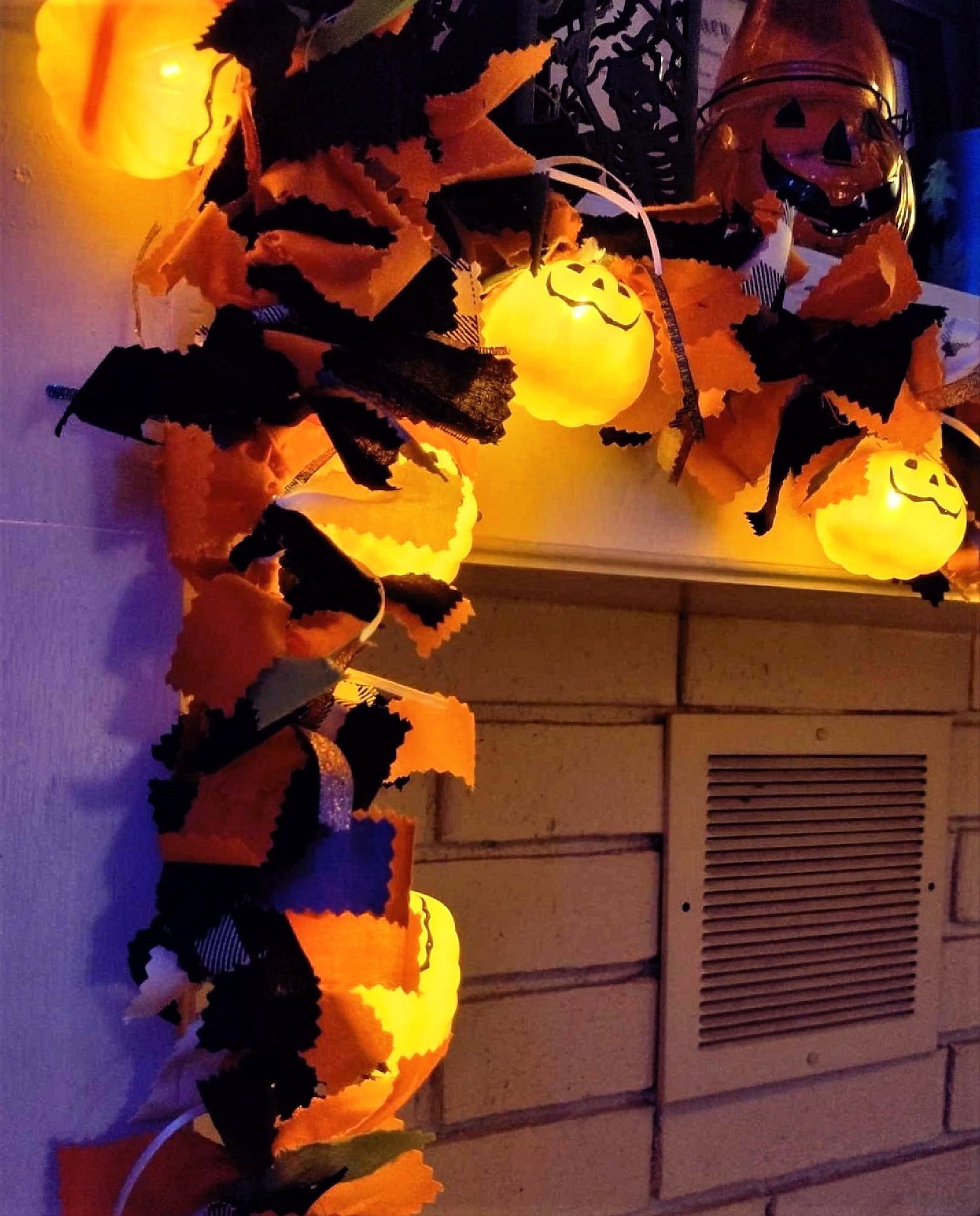 Halloween Garland With Lights, Halloween Decoration, Jack O Lantern ...