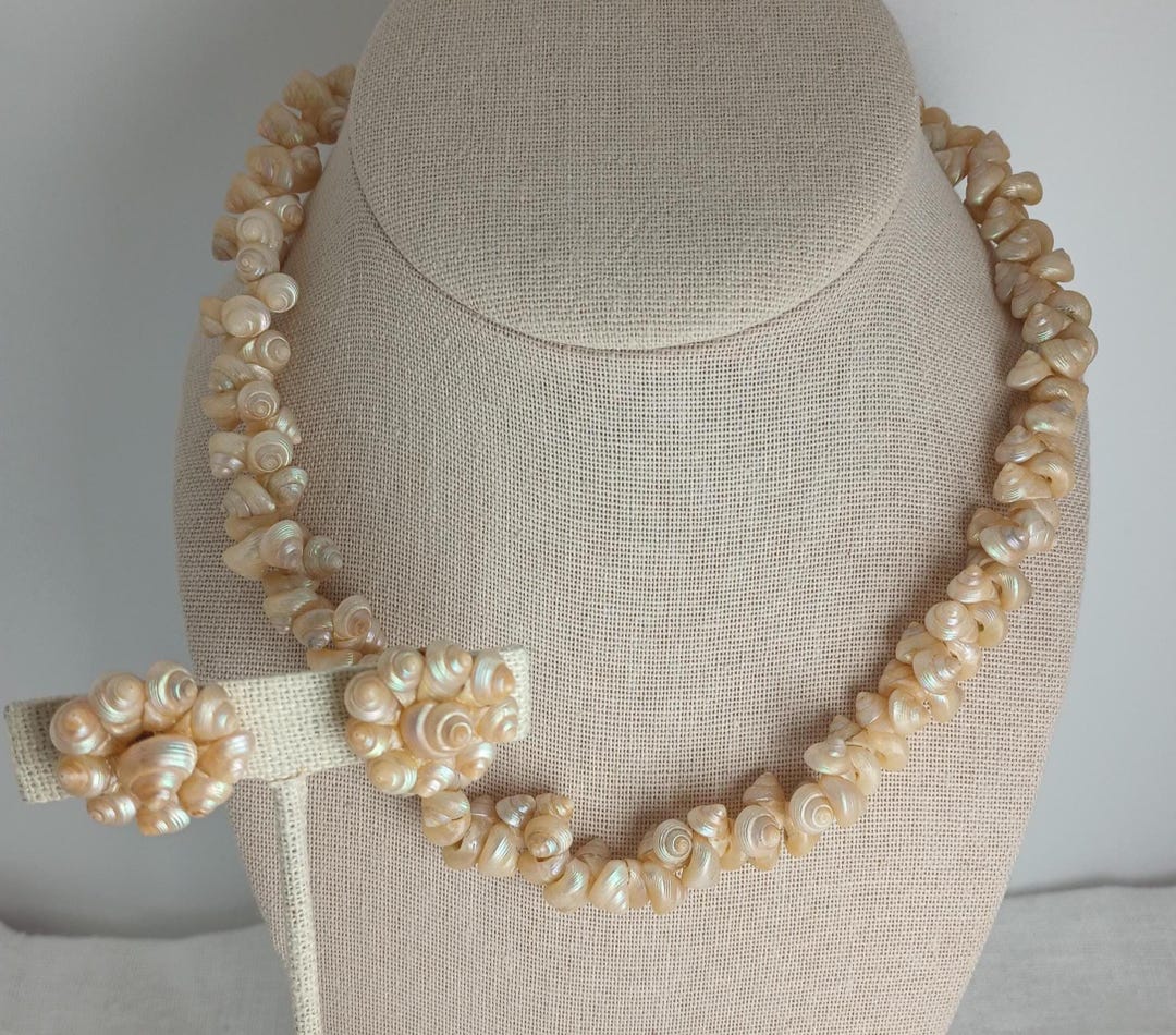 Vintage 1950s White Trochus Shell Necklace and Cluster Earrings Set - Etsy