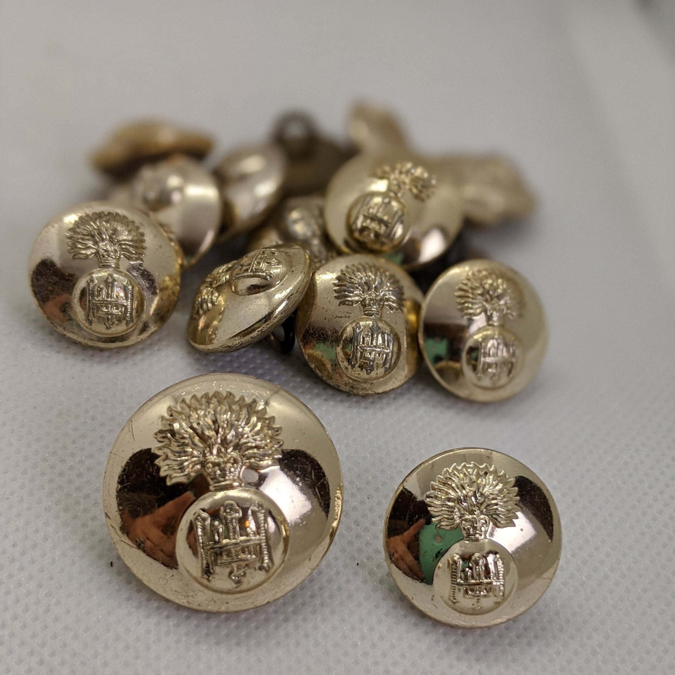 Vintage c1950s British Military ButtonsRoyal Innskilling | Etsy