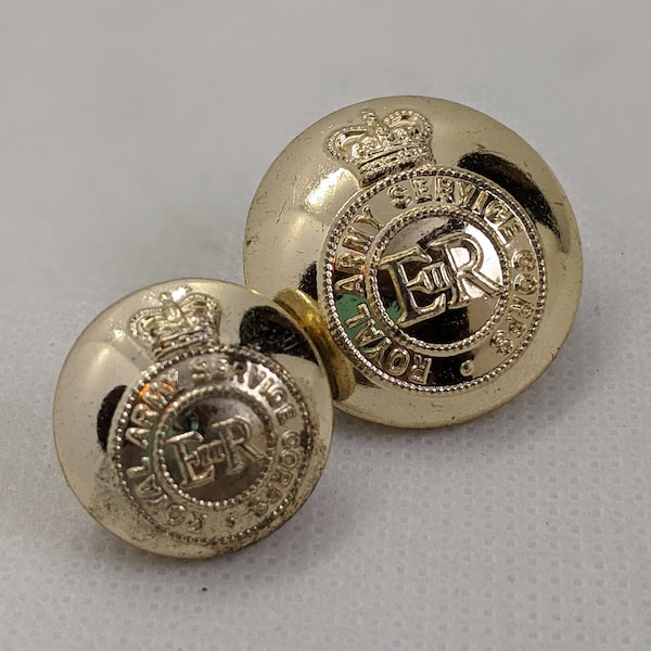 Queen Elizabeth Button - Etsy