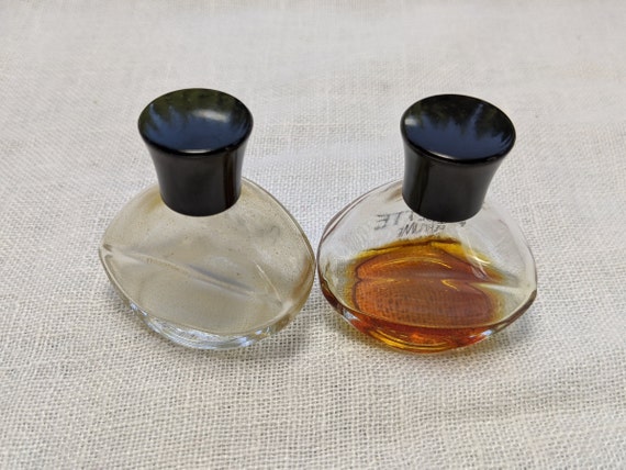 Pair of Vintage Piquette Perfume Bottles — Tiny Vinta… - Gem