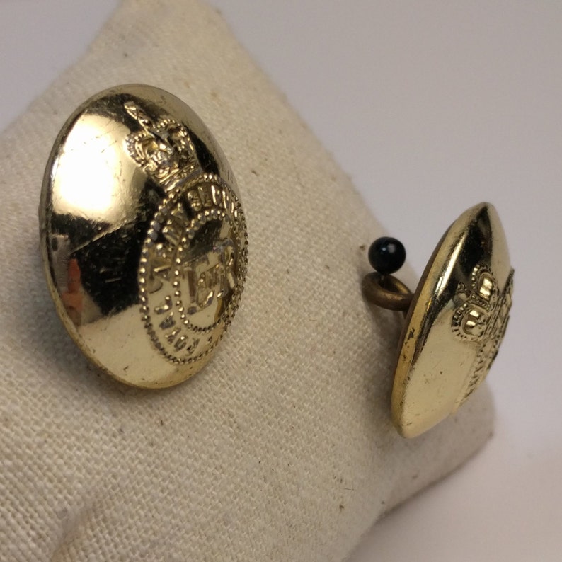 Vintage C1950s-1960s British Military Uniform Brass Buttons— Queen ...
