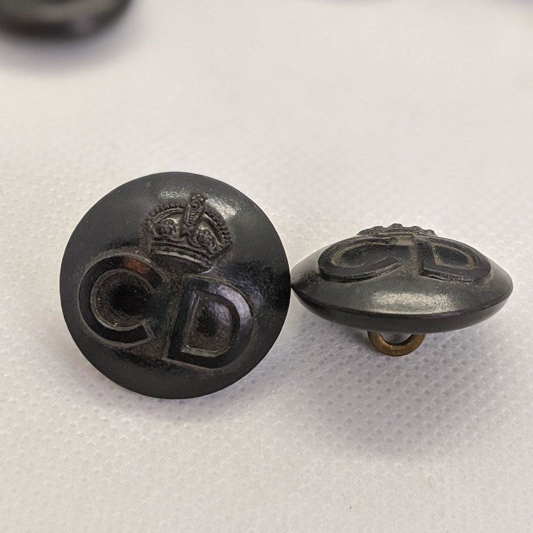 WWII British Uniform Buttons CD Civil Defense, King George Crown Black ...