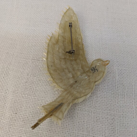 Rare Vintage 1940s White Dove Bird Shell Brooch - Gem