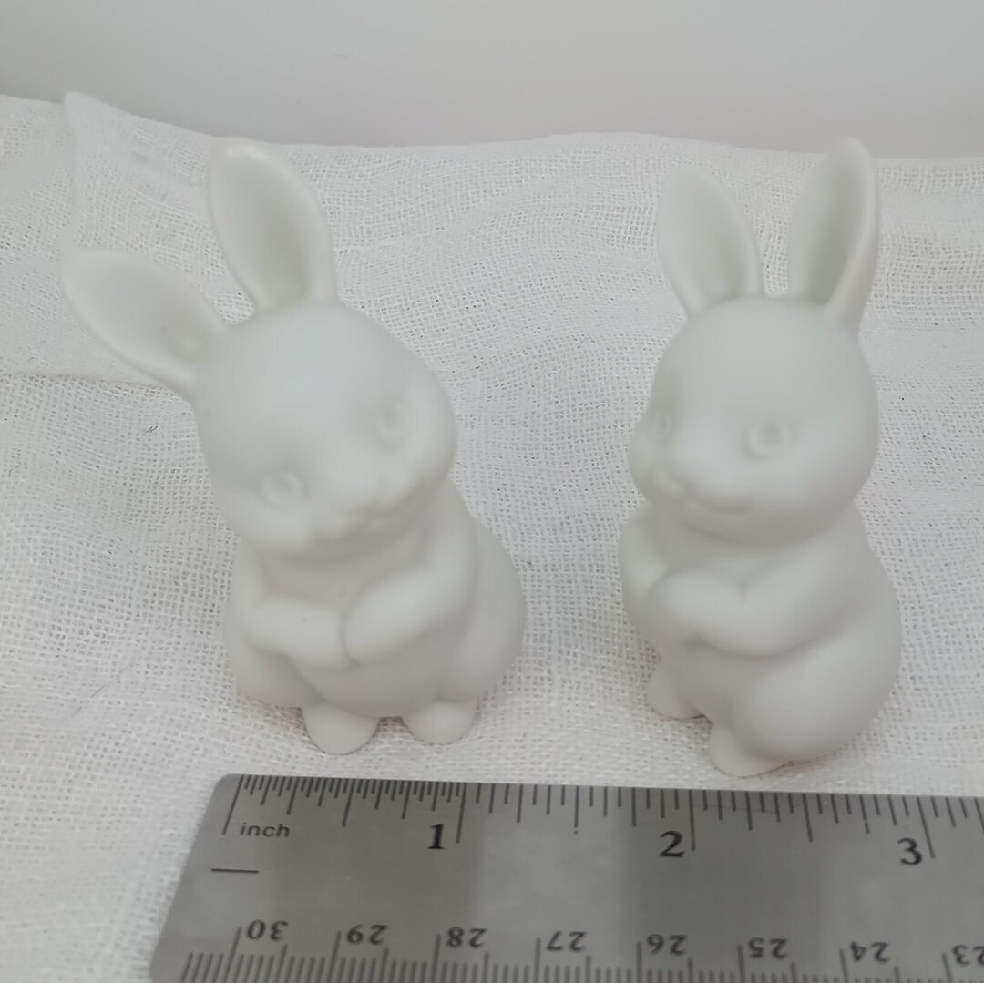 Vintage 1978 Hallmark Bisque Bunny Figures — Made in Japan - Etsy