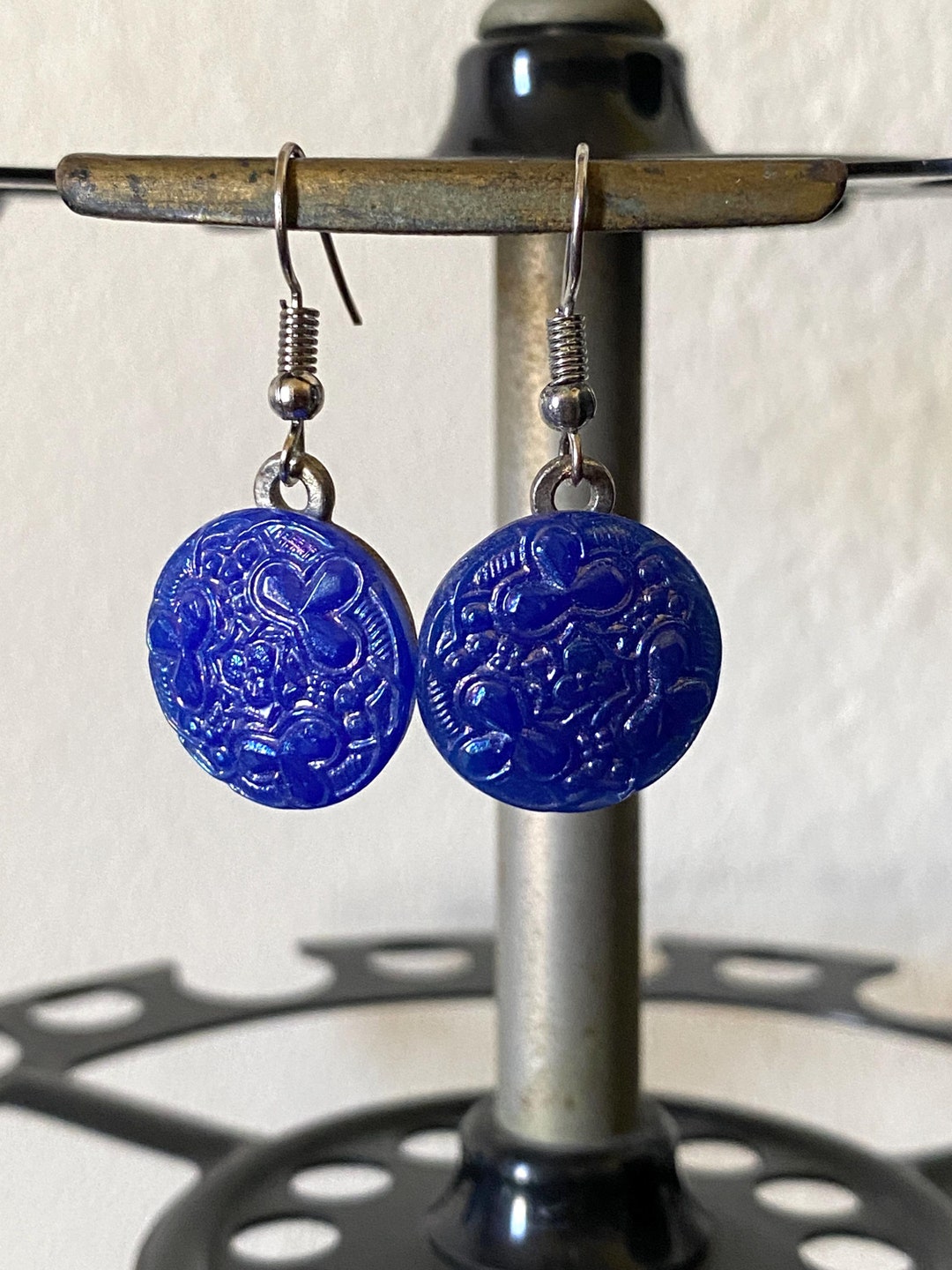Luminescent Electric Royal Blue Geometric Floral Art Glass Button ...