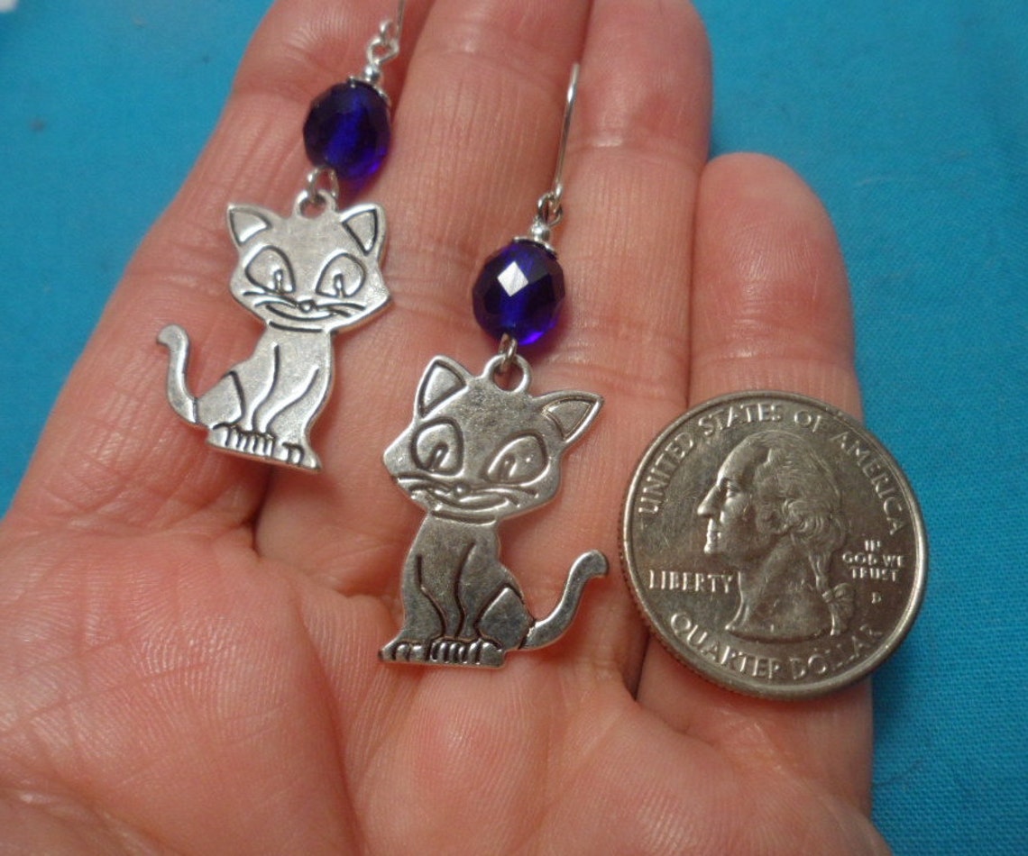 MISCHIEF MAKERS!! CAT Vintage Unworn Kitty Cobalt Navy Blue Faceted ...