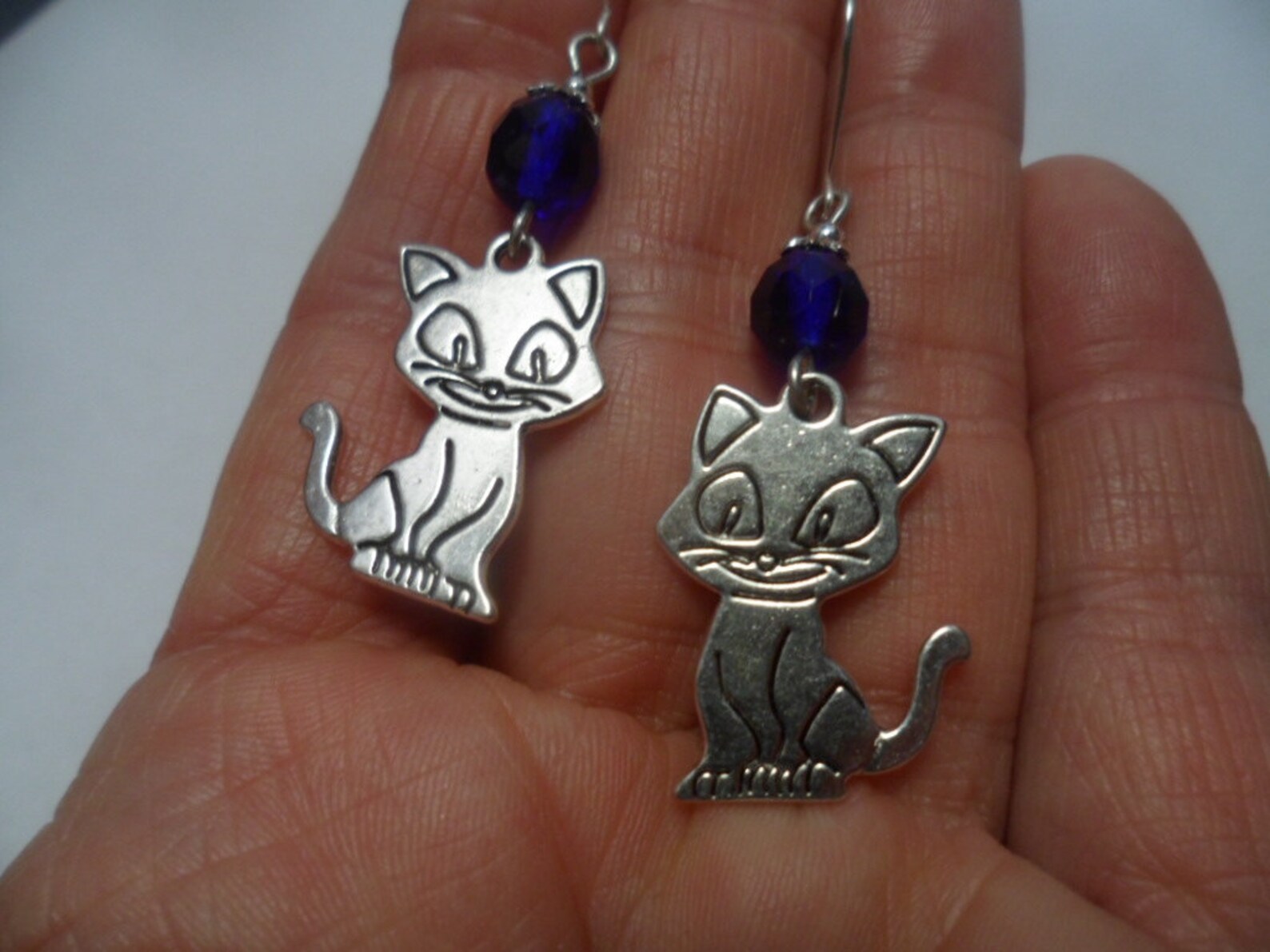 MISCHIEF MAKERS!! CAT Vintage Unworn Kitty Cobalt Navy Blue Faceted ...