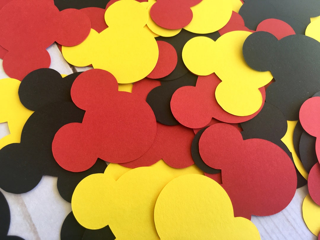 Mickey Mouse Confetti, Mickey Birthday, Minnie Mouse Birthday, Table ...