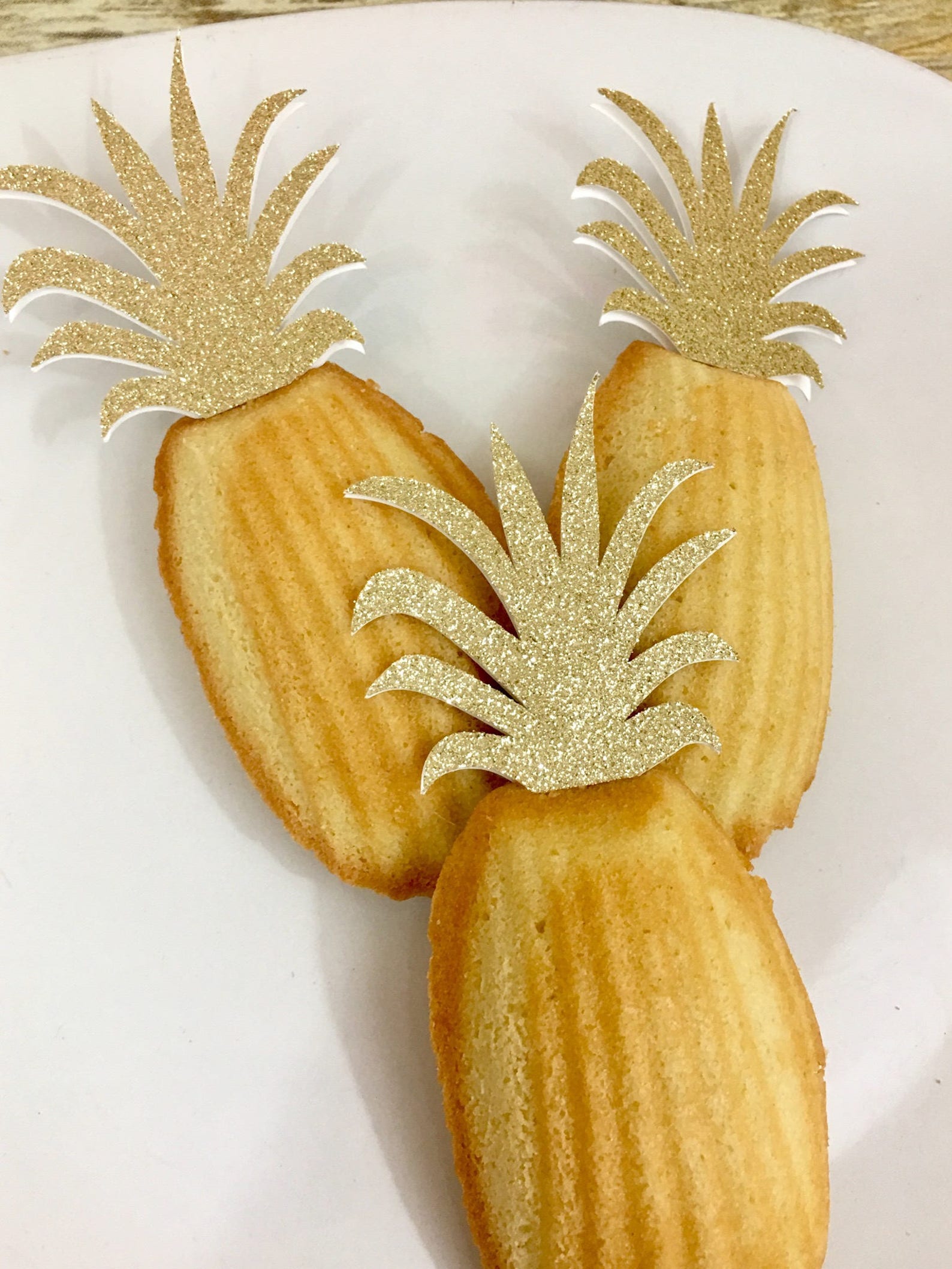 Glitter Pineapple Toppers Pineapple Toppers Hawaiian Party - Etsy