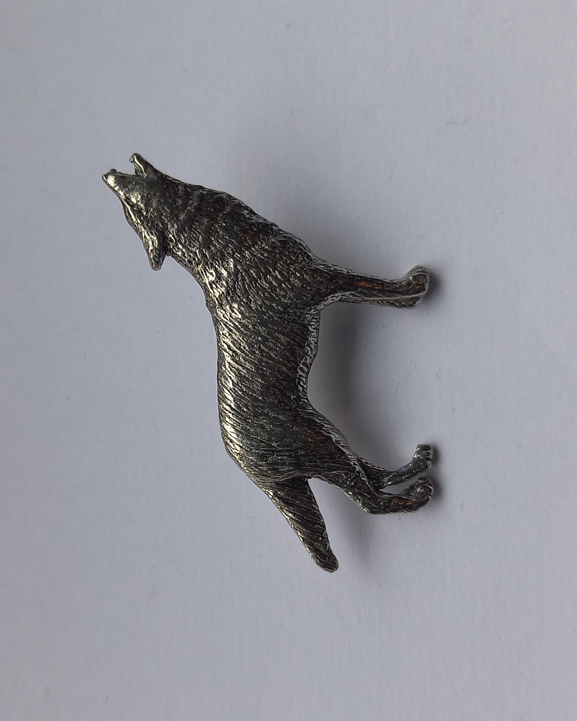 Wolf pin badge an gift box | Etsy