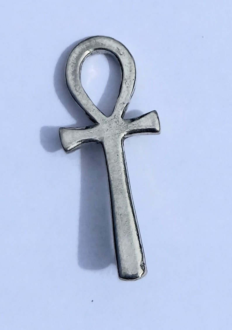 Ankh Pin Badge and Gift Box - Etsy