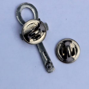 Ankh Pin Badge and Gift Box - Etsy