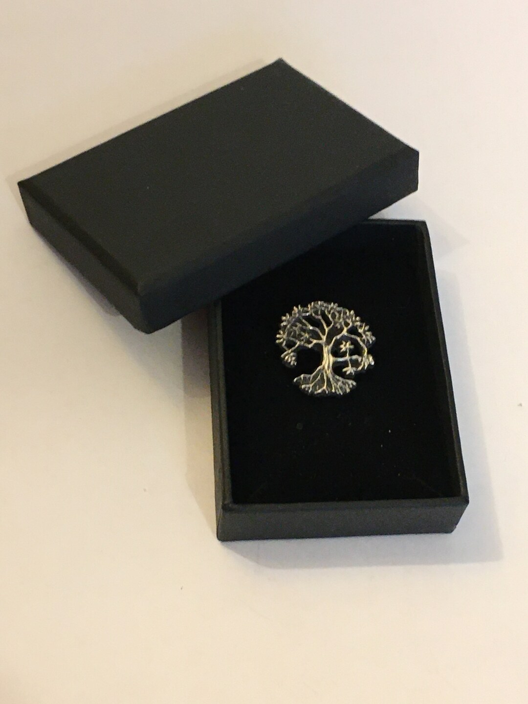 Tree of Life Pin Badge and Gift Box - Etsy