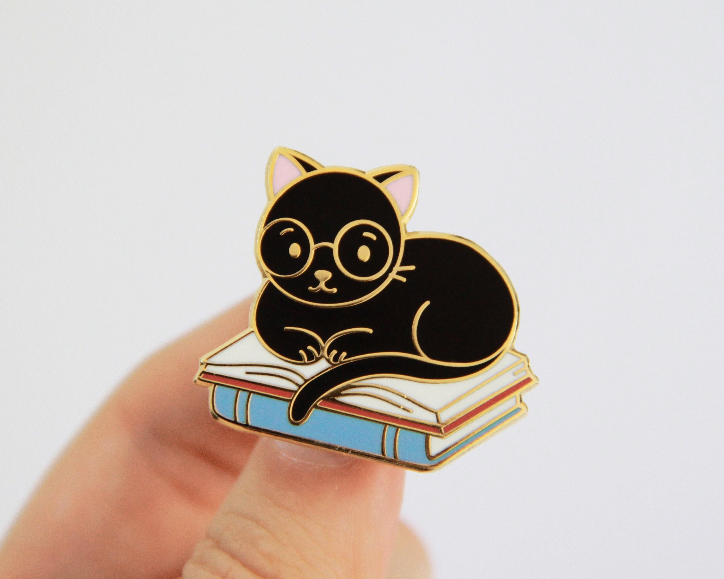 Black Cat & Books Enamel Pin - Etsy UK