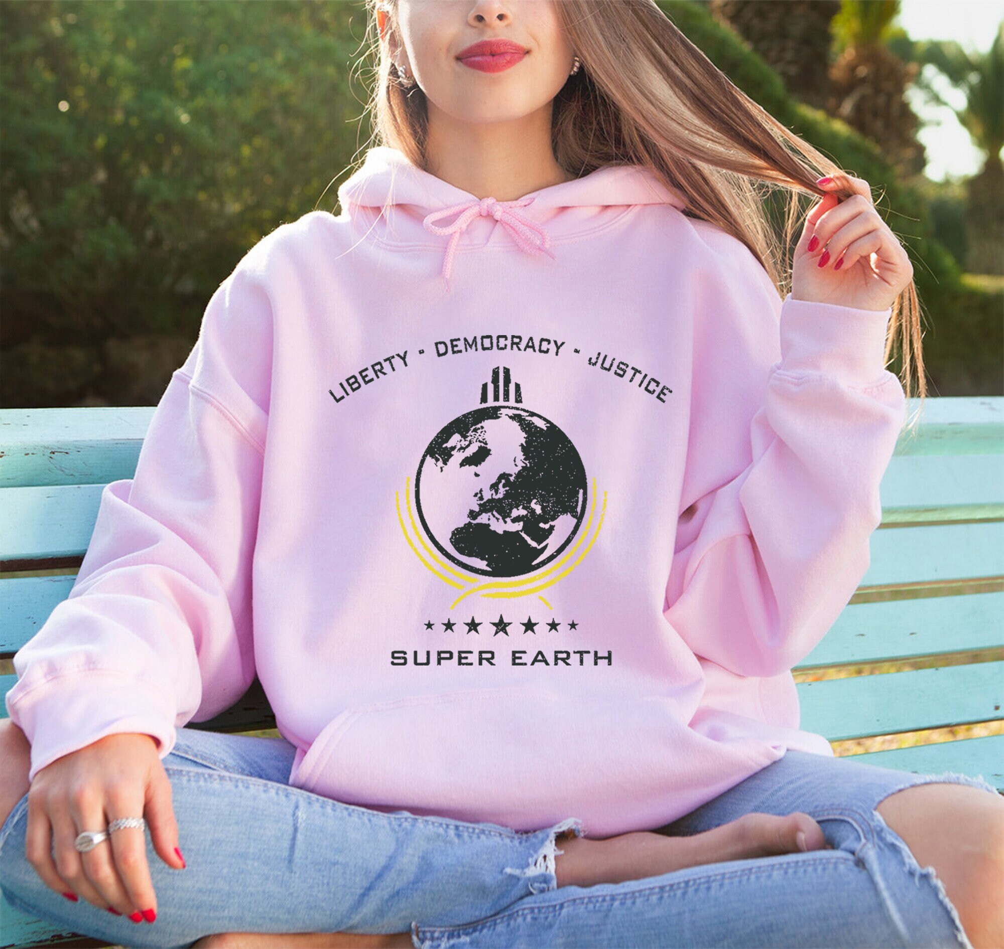 Super Earth Diving Into Hell for Liberty Shirt, Helldivers Shirt ...