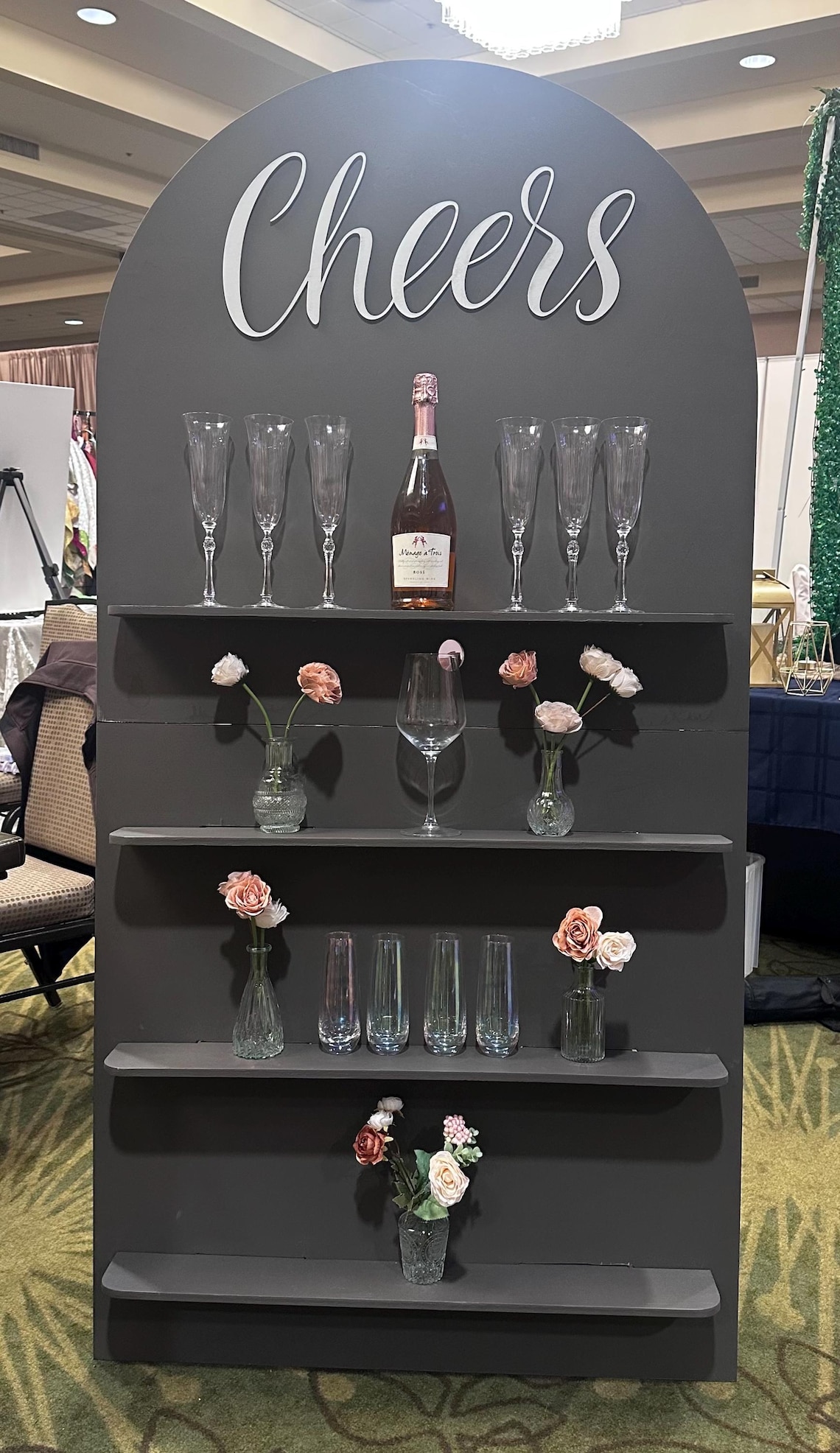 Foldable Champagne Wall With Removable Shelves - Ideal for Any ...