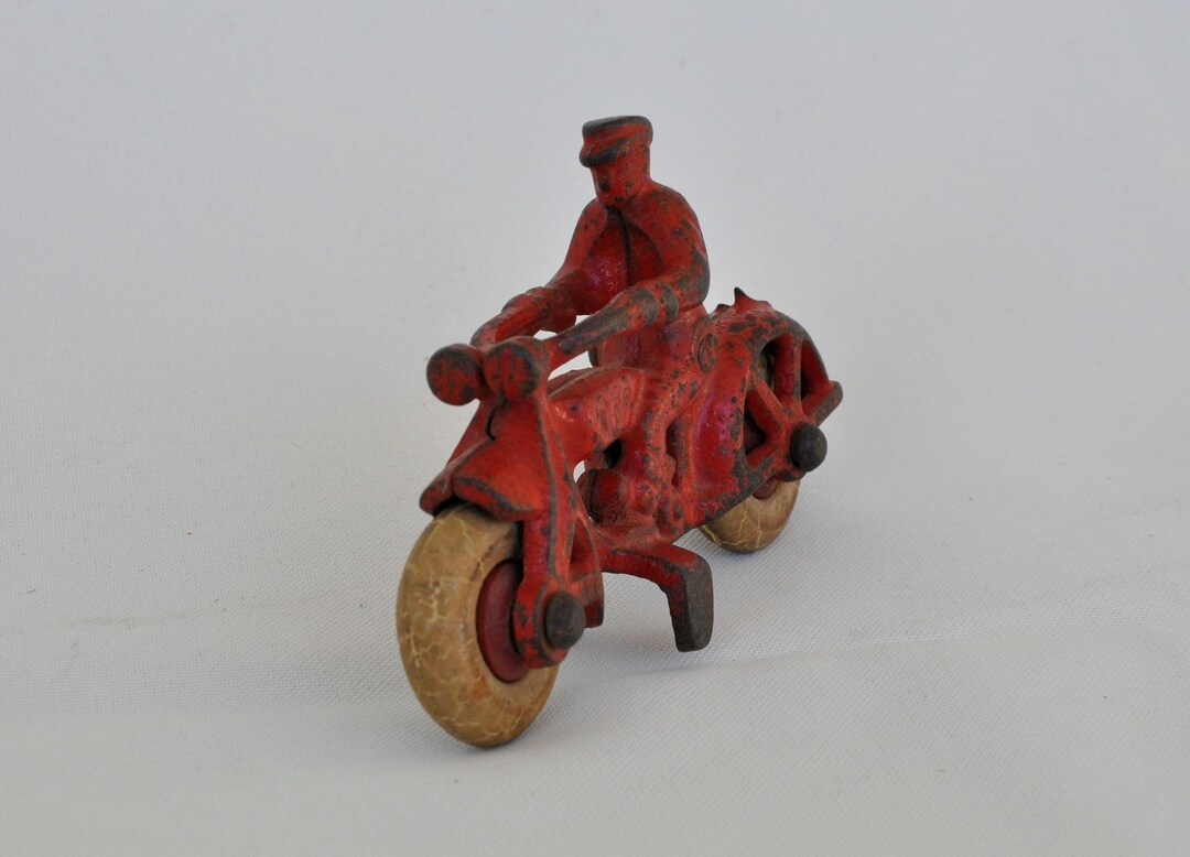 Vintage Hubley Cast Iron Motorcycle "cop" Toy—red—2 Headlights—rare - Etsy