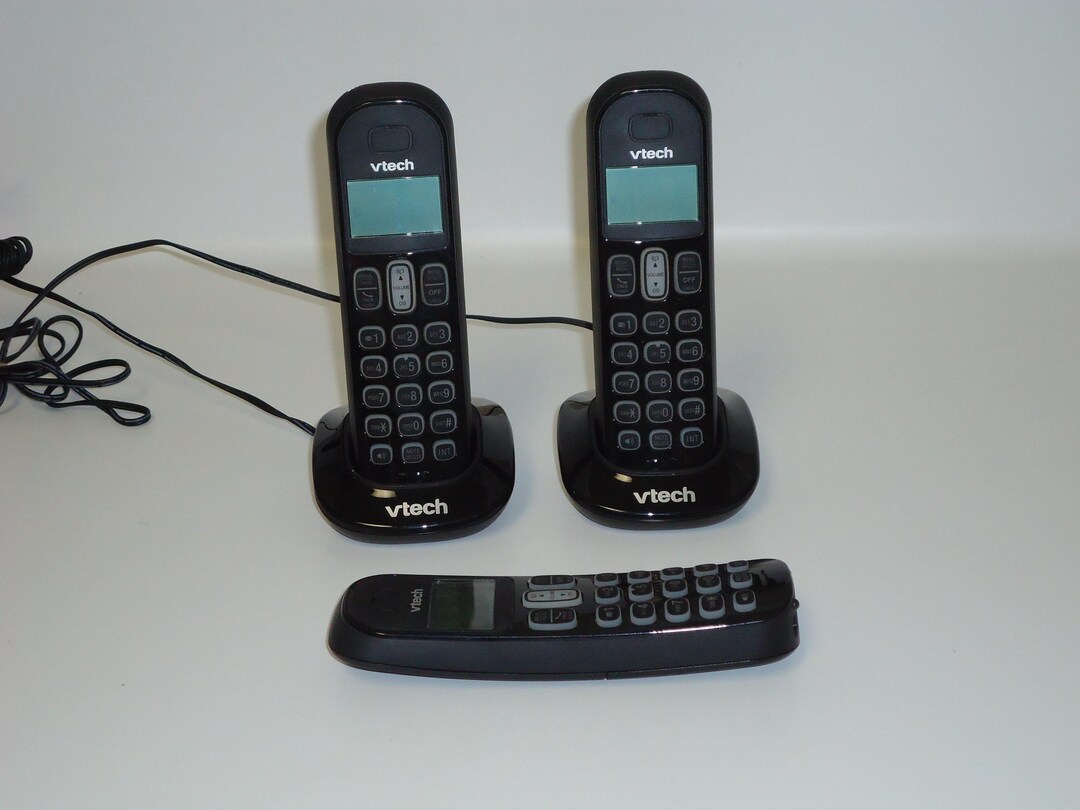 Vtech Cordless Telephones Model Cs6199-42 3 Hand Sets and 2 Base ...