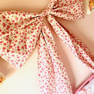 Large Floral Wall Bow, Event Decor Bow - Etsy