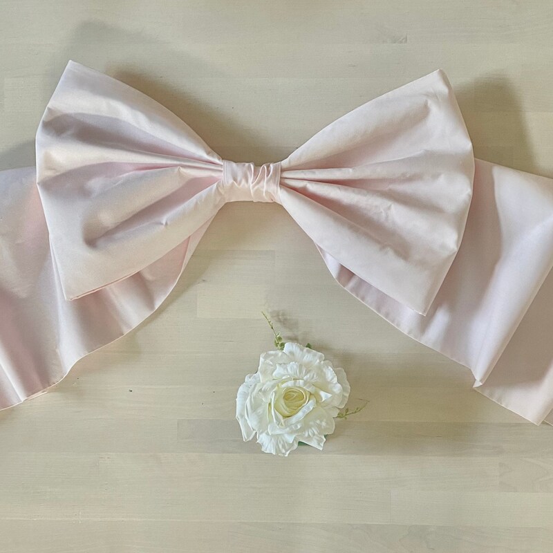 Pink Tapestry Bow - Etsy