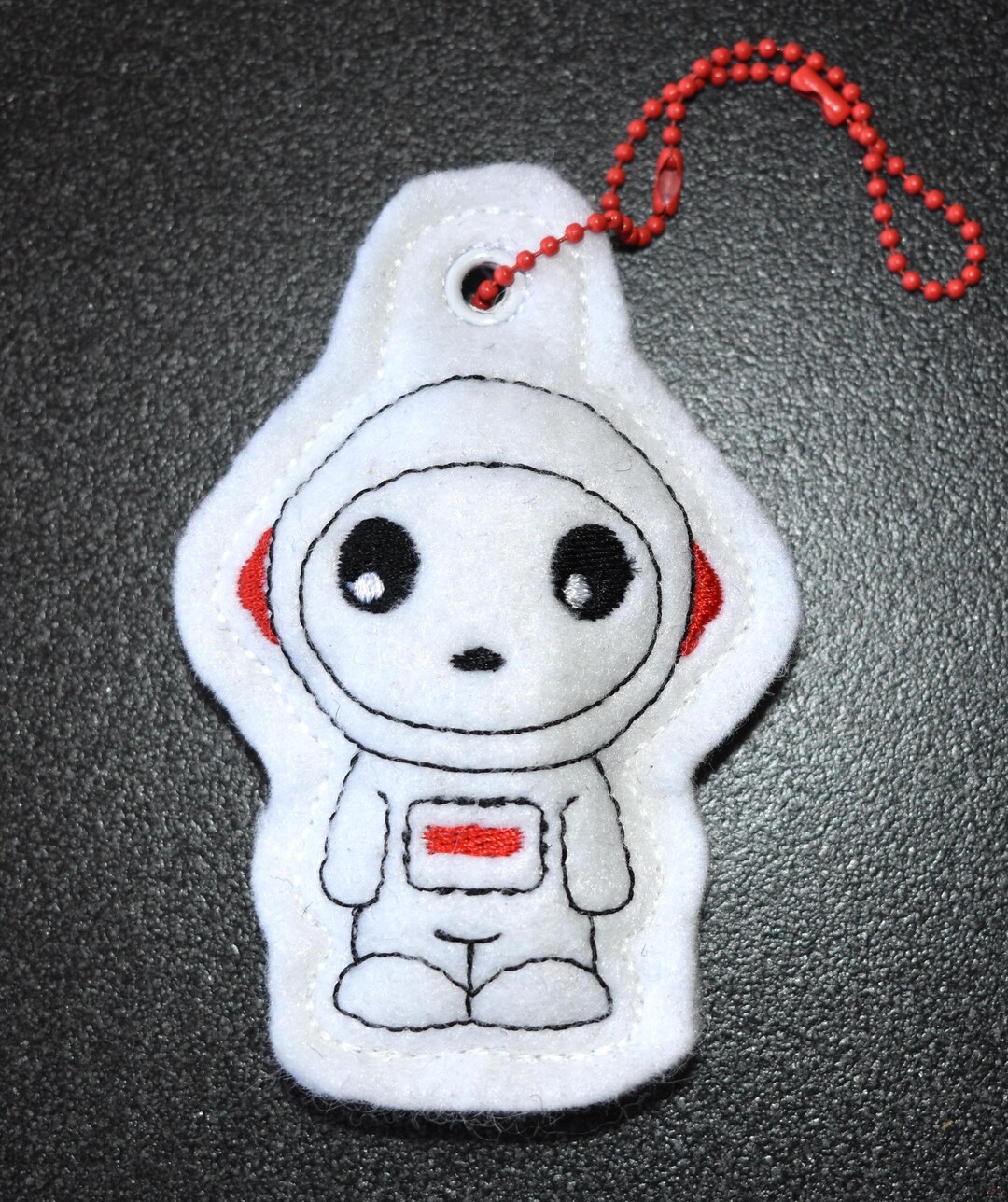 Digital Embroidery Design Spaceman Astronaut Keychain - Etsy