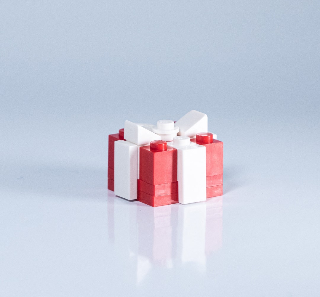 Micro Gift Box Brick Kit - Bricks and Full Color Instructions / Build ...
