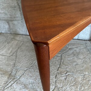 Dux MCM Triangle Teak Nesting Tables/ Mid Century Modern Teak Nesting ...