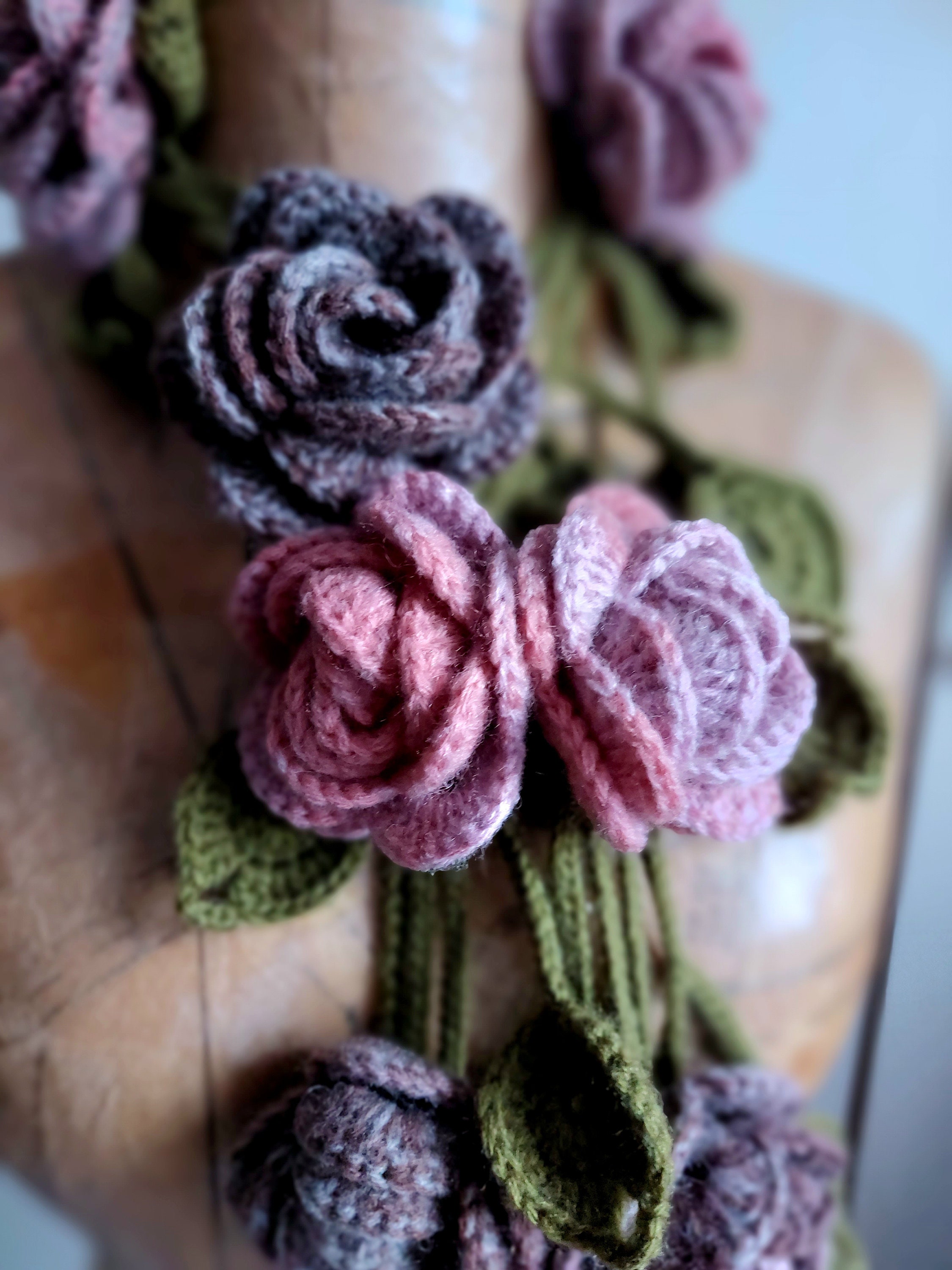 Crochet Rose Lariat , Rose Scarf, Crochet Rose Accessories. - Etsy