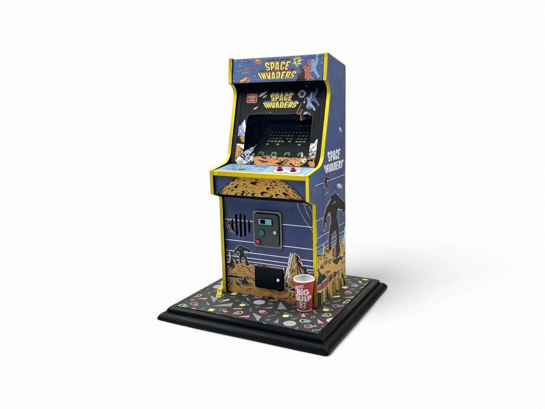 Space Invaders Arcade Machine | 1:8 Scale Diorama - Etsy