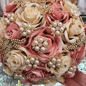 Rose Gold, Oro Rosa Quinceanera, Sweet 16, Bible, Pillow, Money Box ...