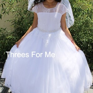 First Communion Dress: Long Lace Dress, Primera Comunion Vestido, Holy ...