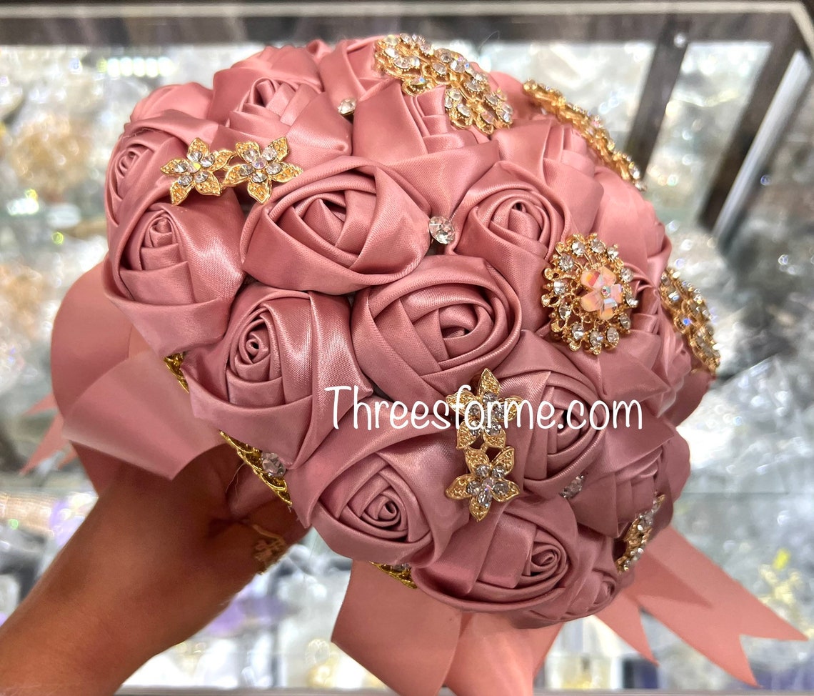 Ramos De Quinceañera/ Sweet 16 Bouquet Ramos En Color Palo De Rosa ...