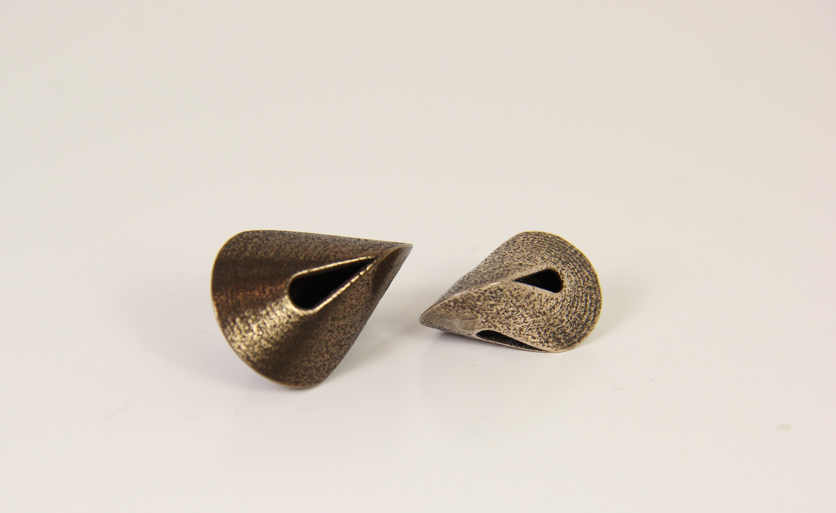 Metal Oloid With V Shaped Hole. - Etsy