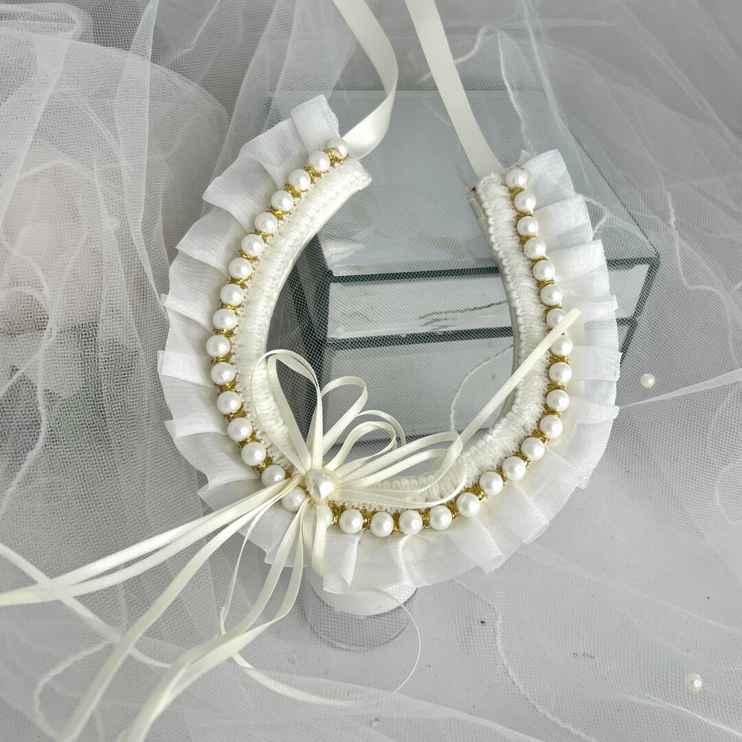 Bridal Horseshoe, Ivory Wedding Horseshoe, Pearl Good Luck Charm ...