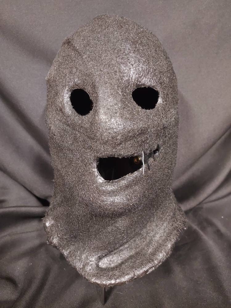 The Collector Mask - Etsy Canada