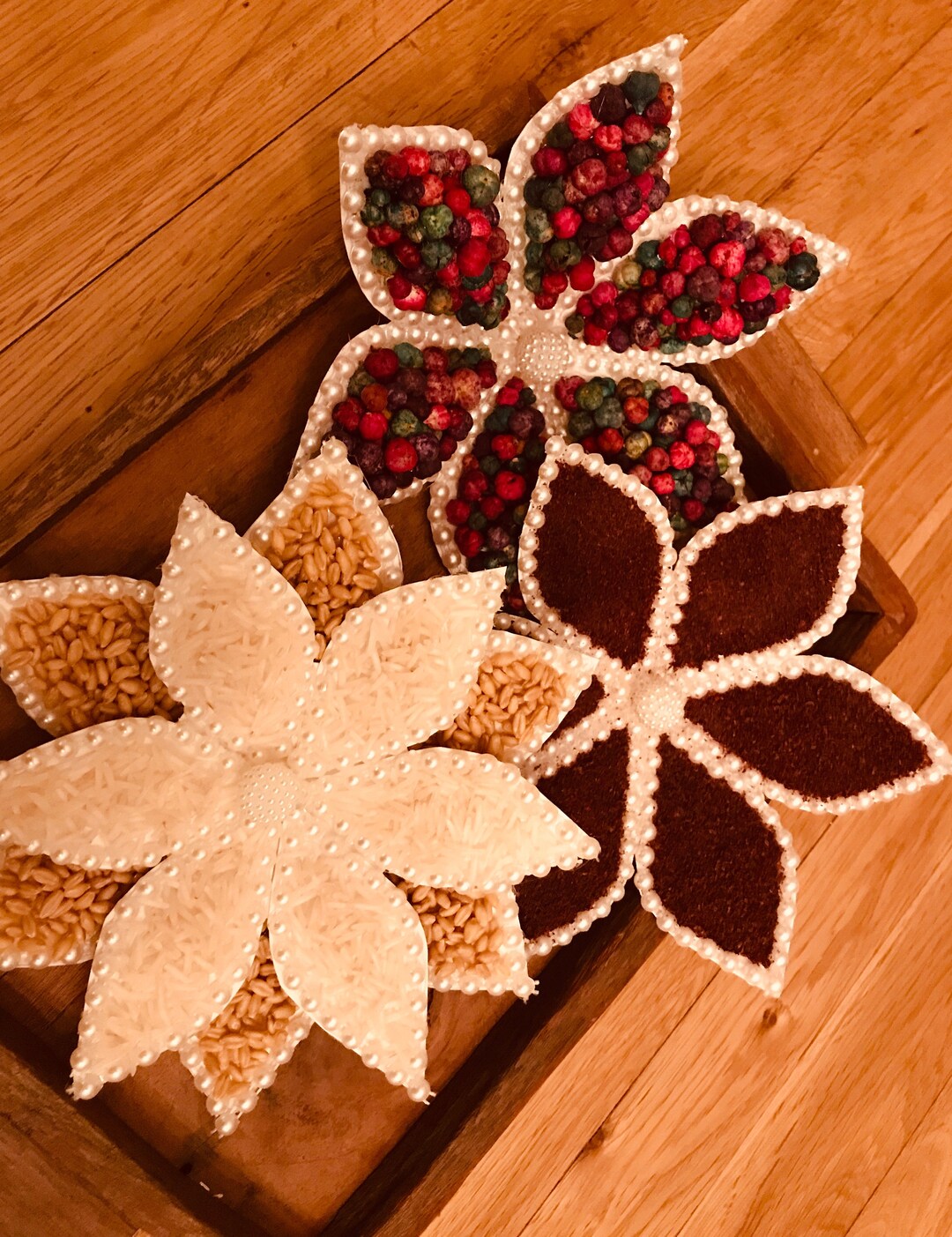 Sofreh Aghd Persian New Year Esfand, Sumac and Wheat Set - Etsy