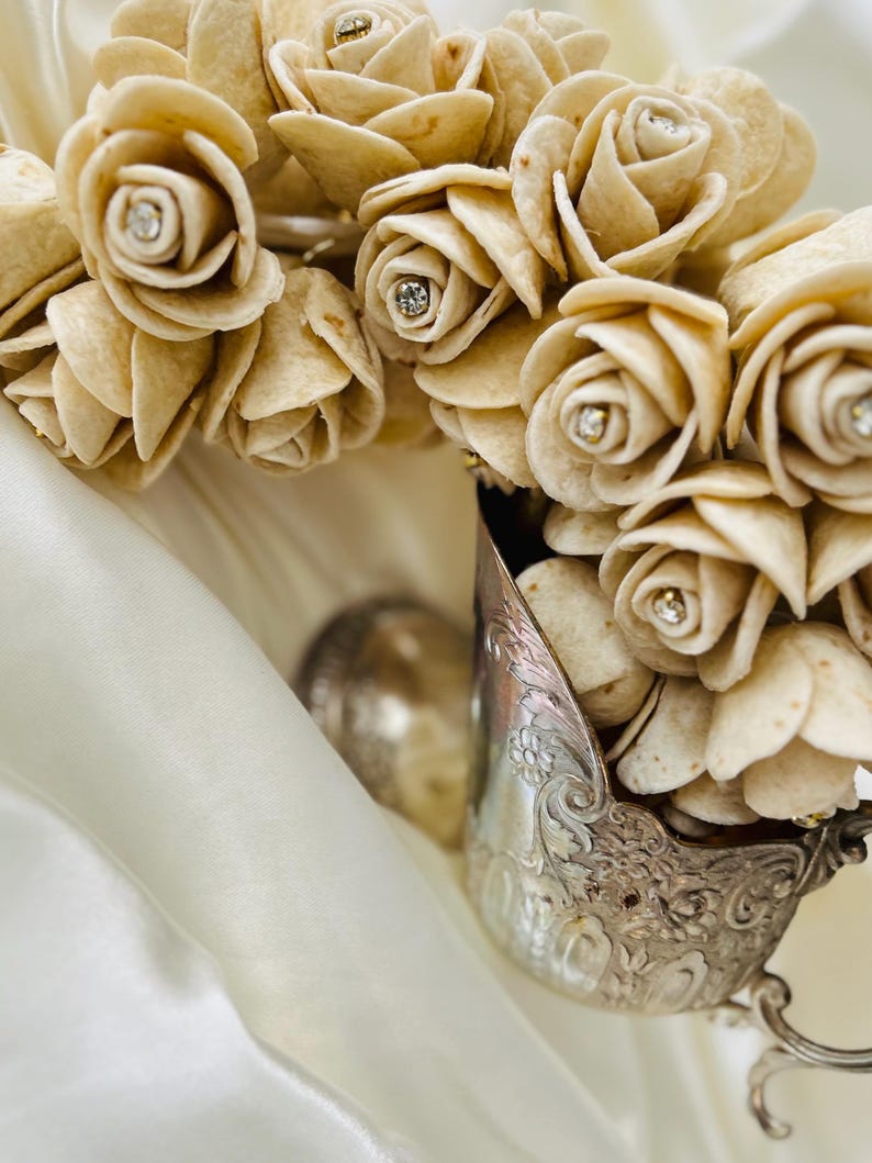 Beautiful Small Rose Cluster With Diamond Center for Sofreh Aghd Aroosi ...