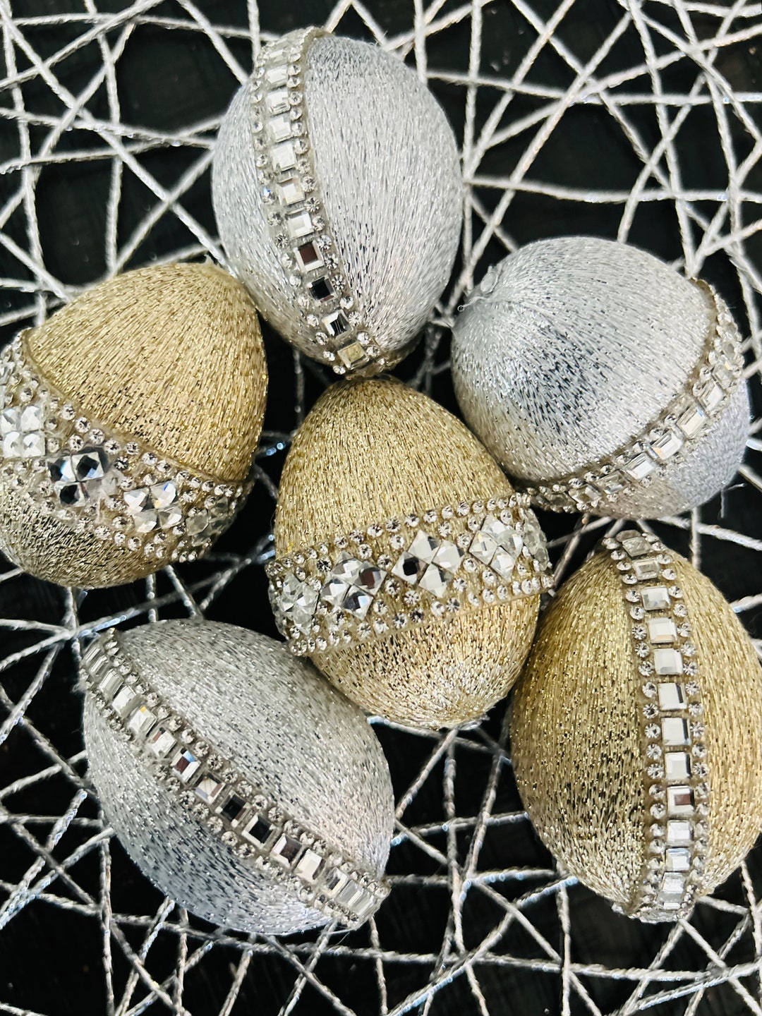 Sofreh Aghd Haftseen Mixed Gold and Silver Decorative Eggs With ...