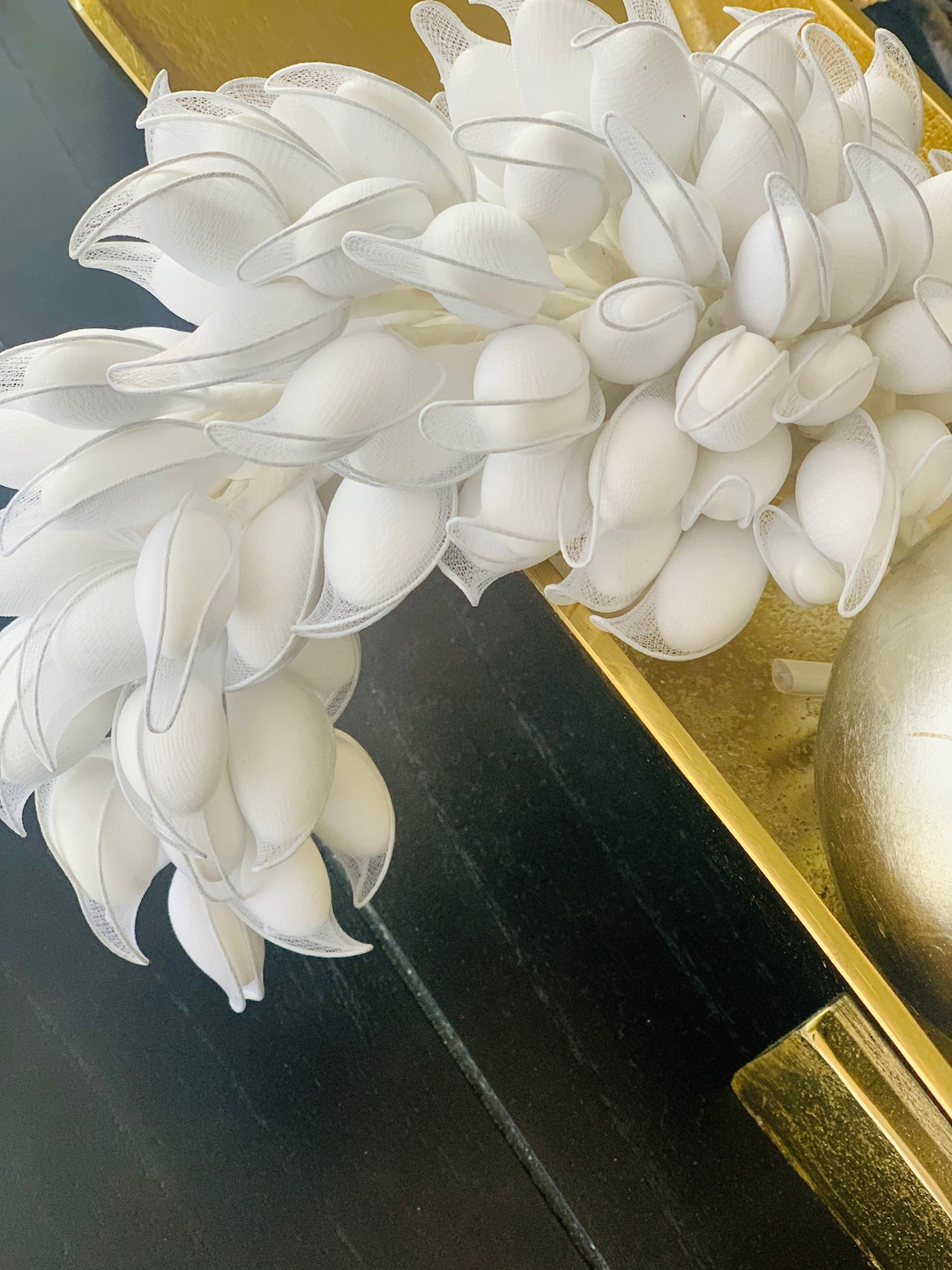 Sofreh Aghd White Jordan Almond Cluster With White Organza for Persian ...
