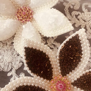 Sofreh Aghd Nabat & Esphand Flowers With Pearl Trimming for Persian ...