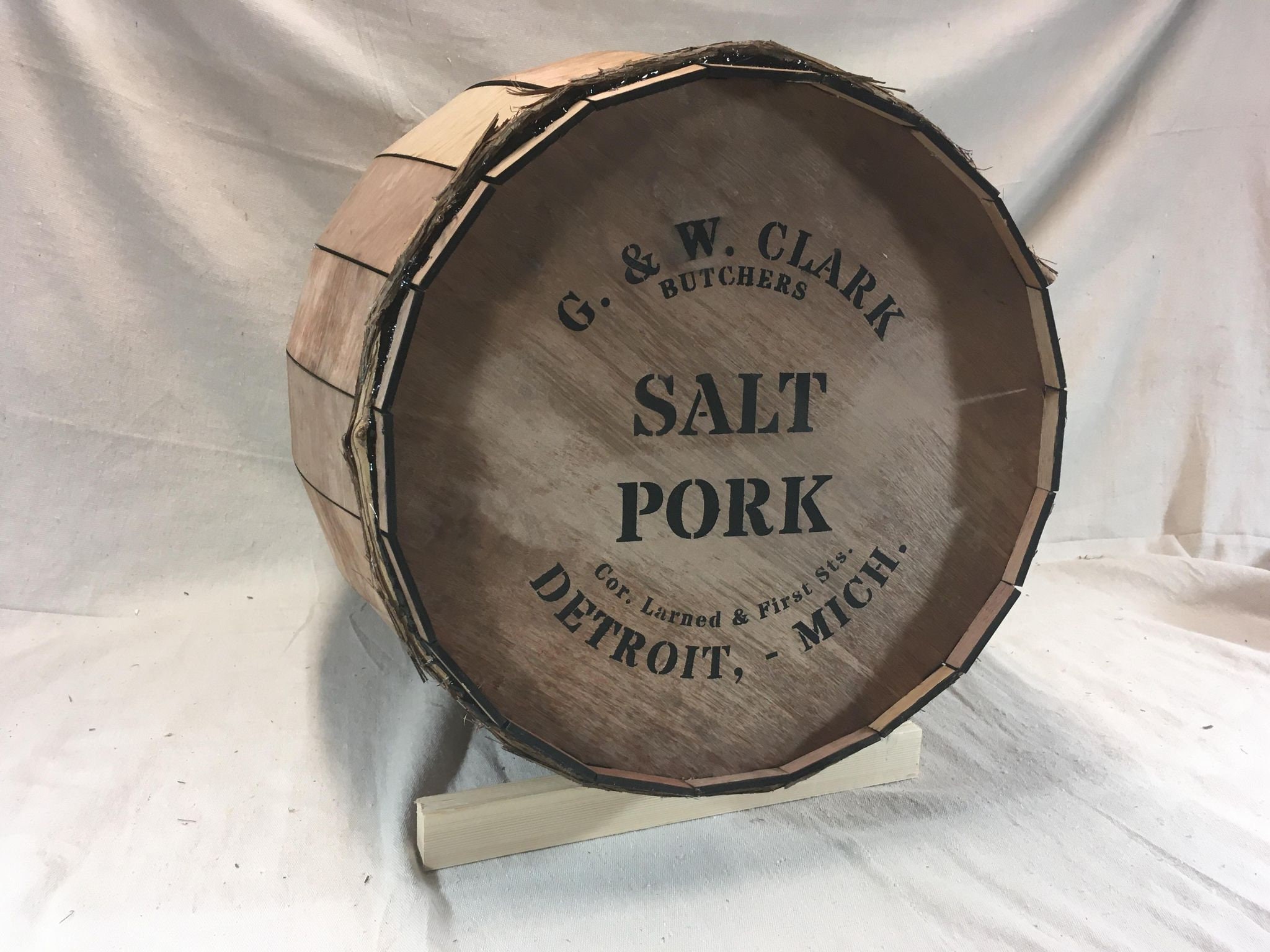 Pork Barrel Images Clipart