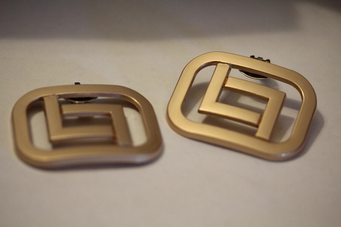 Gold Metal Shoe Clips - Etsy