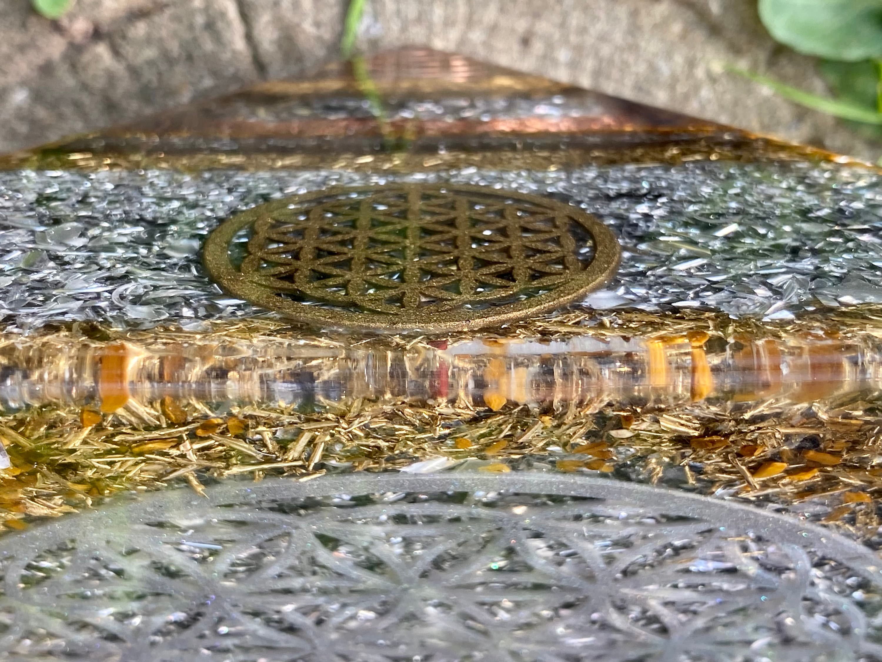 XL Orgone Generator Pyramid Featuring Sacred Geometry and Tigers Eye ...
