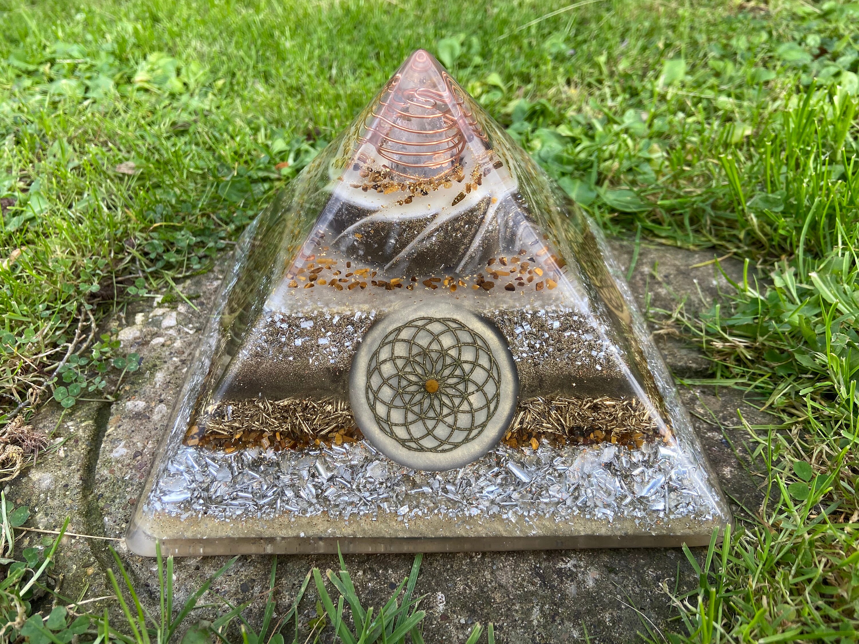 XL Tigers Eye & 24k Gold Pyramid Orgone Energy Generator-copper SBB ...