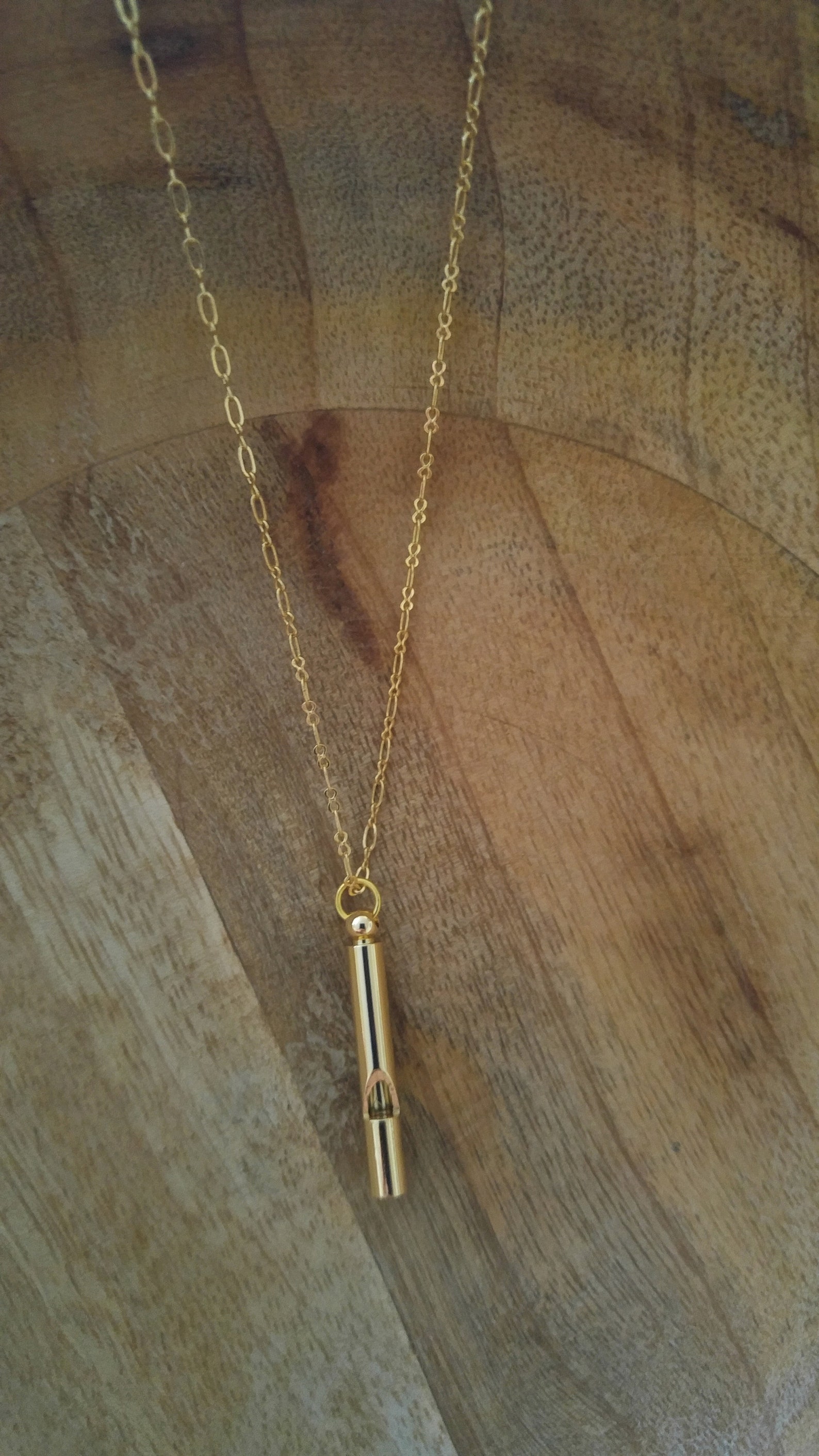 Whistle Necklace, Usable Dainty Gold Whistle Necklace With Quiet Sound ...