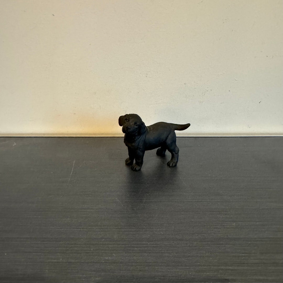 Vintage Labrador Retriever Figurine - Etsy