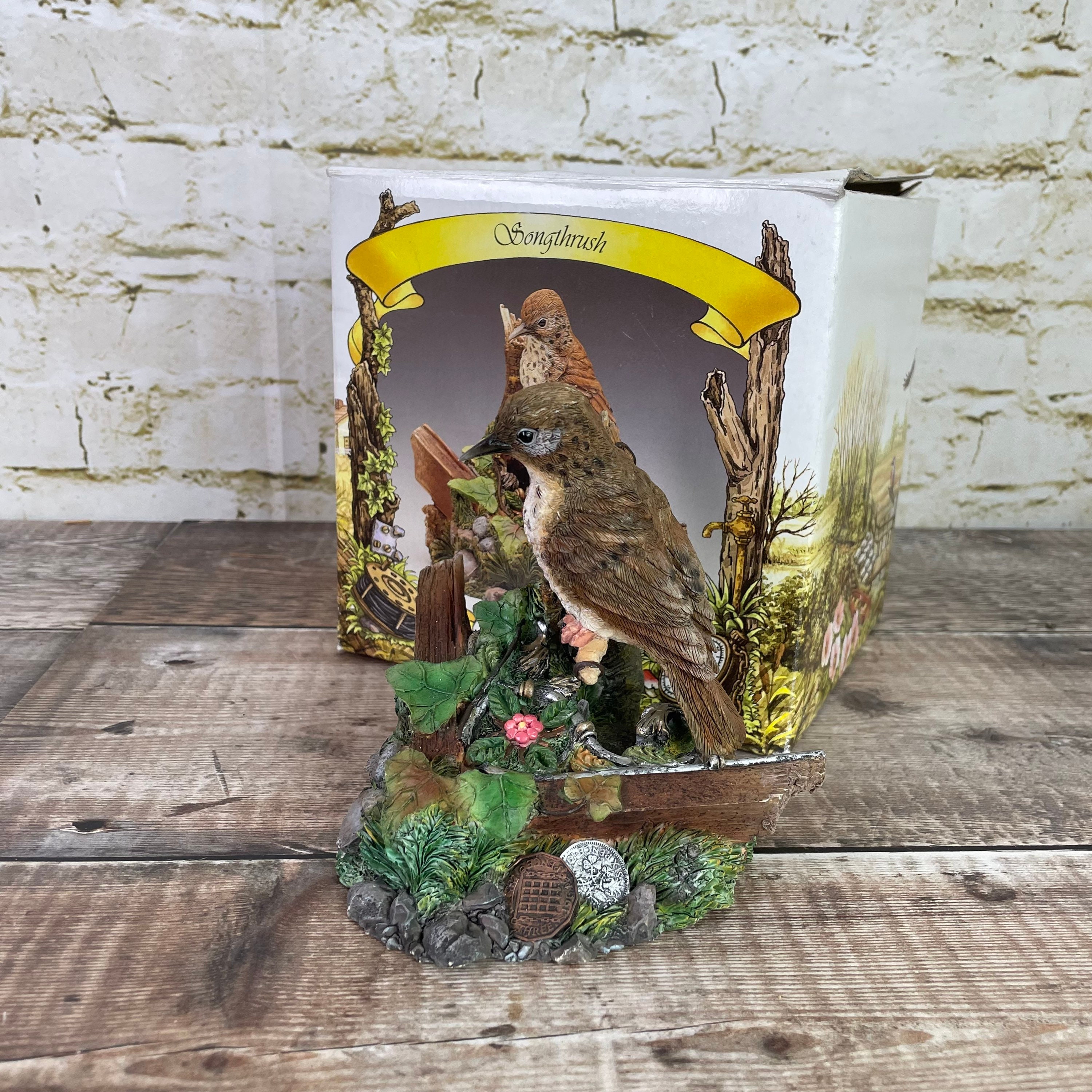 Vintage Song Thrush by Leonardo Figurine - Etsy UK