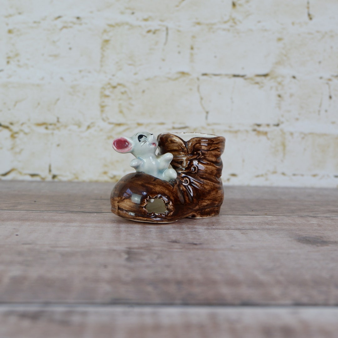 Porcelain Mouse in an Old Boot - Etsy