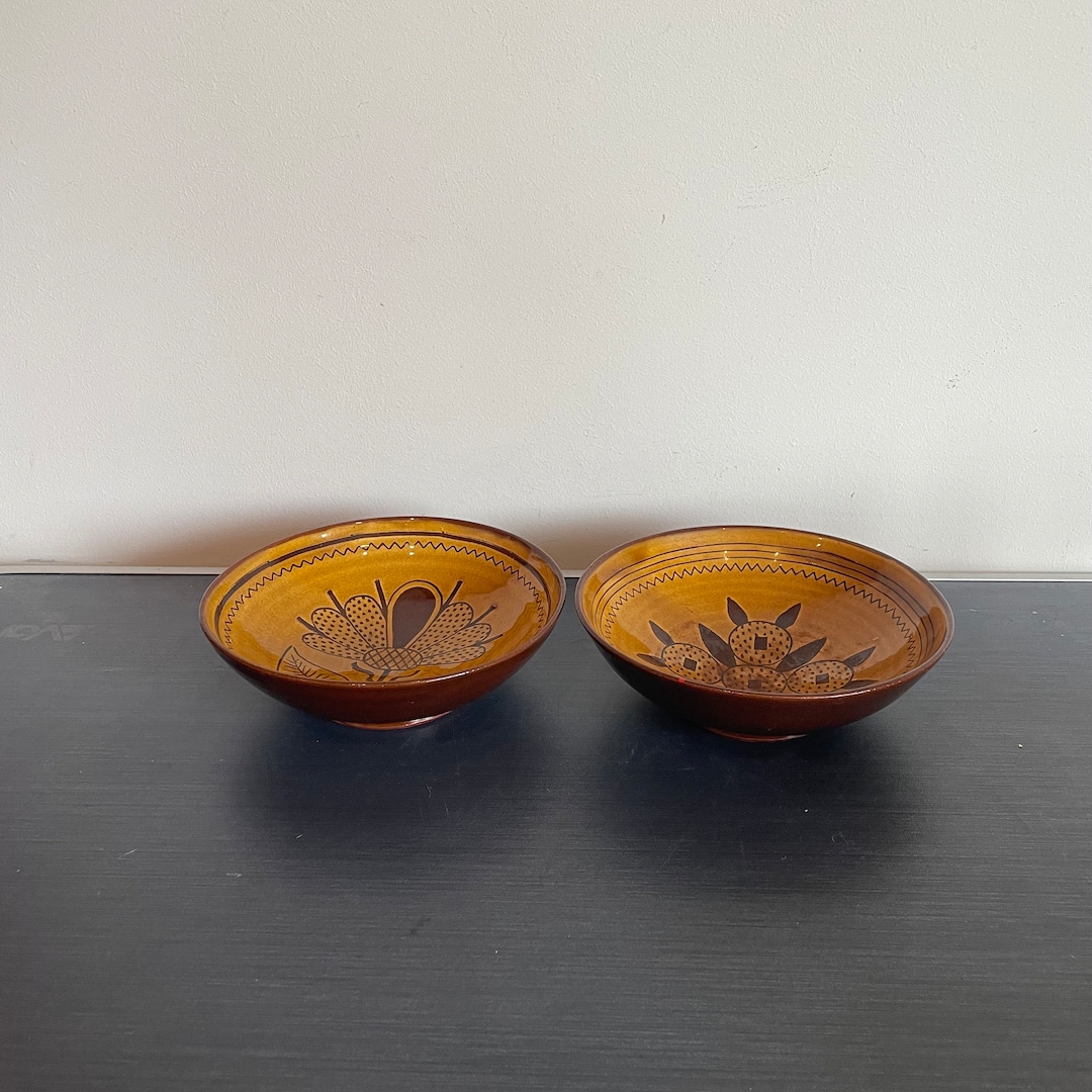 Vintage Wells Pottery Bowls - Etsy
